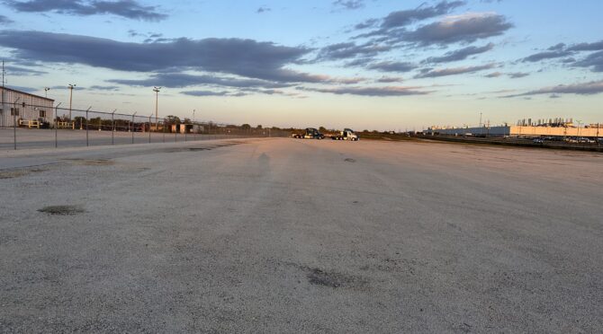 Nationwide 24/7 Secure Trailer & Tractor Parking Services - Find Truck ...