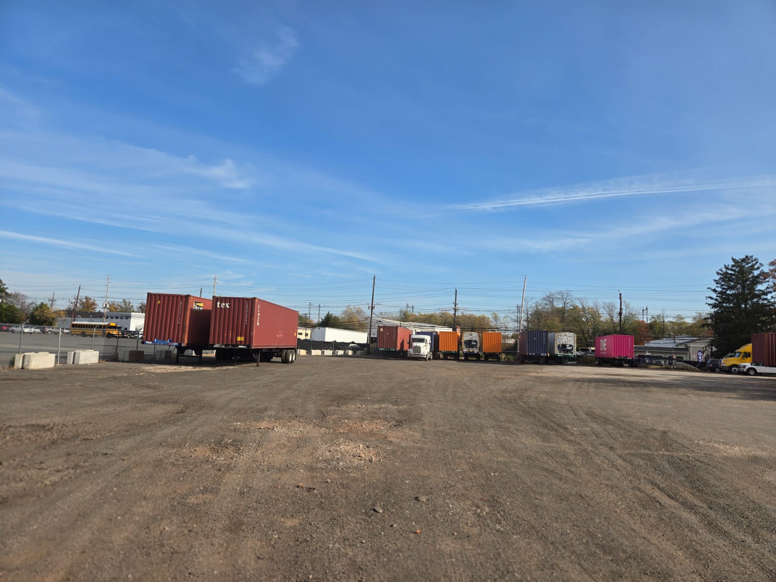 Tractor & Trailer Parking in Jersey City, New Jersey - Find Truck Parking